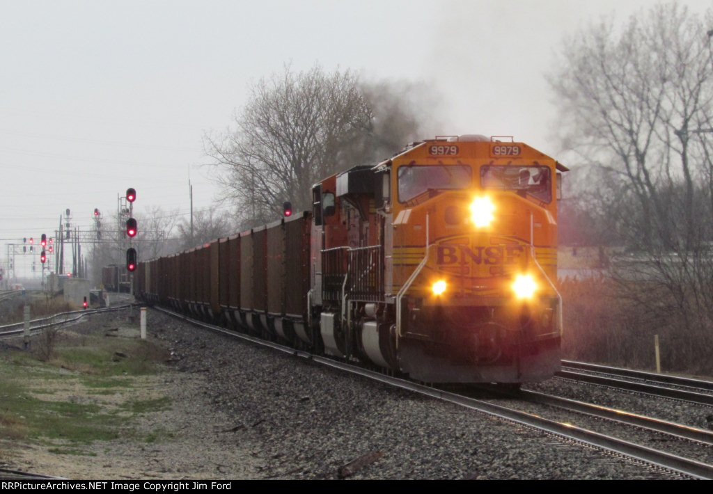 BNSF 9979